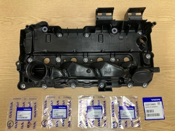 GENUINE VOLVO VALVE Cover (with gasket) plus 4injector washer kits ...