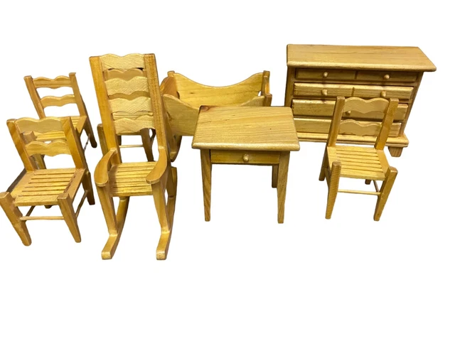 ANCIEN MEUBLE BOIS Table Bureau Berceau De Poupée Chaise Commode Rocking-Chair EUR 150,00 ...