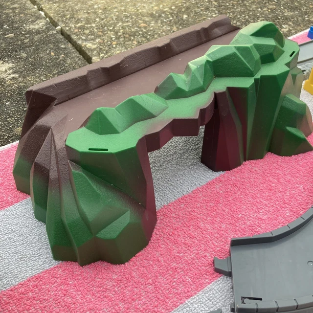 TOMY THOMAS THE Tank Engine 2001 Trackmaster Blue Track Huge Job Lot ...