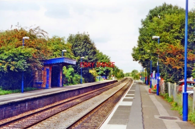 PHOTO KING'S Sutton Railway Station 2001 View Northward Towards Banbury ...