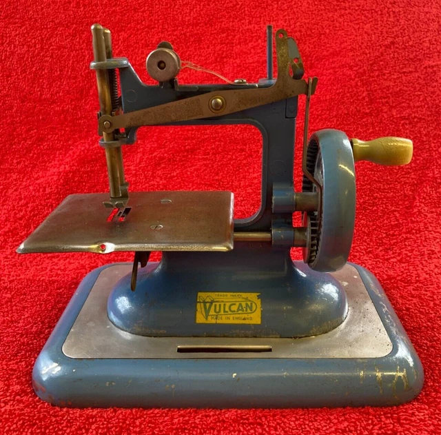 RARE MK1A. VINTAGE Vulcan Toy Sewing Machine. 1948-1950's VGC. £74.99 ...
