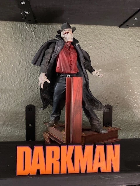 SOTA TOYS DR. Peyton Westlake as DARKMAN 7" Action Figure - LOOSE w ...