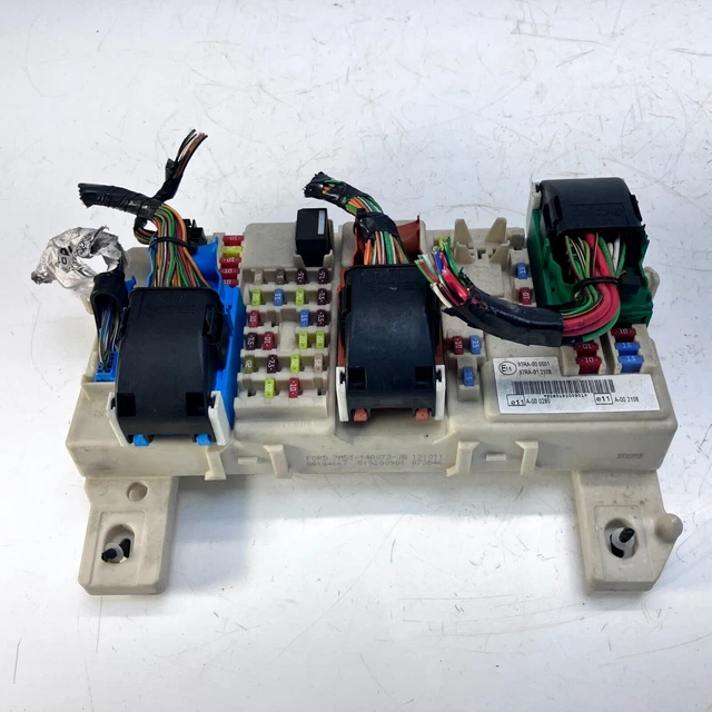 FORD KUGA MK1 fuse box BCM Body control module 7M5T14A073JG with plugs ...