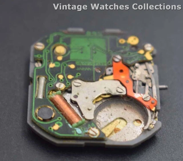 CITIZEN 8950 QUARTZ Non Working Watch Movement For Parts/Repair Work O ...