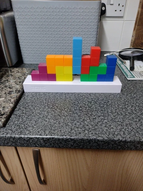 TETRIS ICONS LED Desk Lamp, Light Up Display, Retro Gaming Puzzle See ...