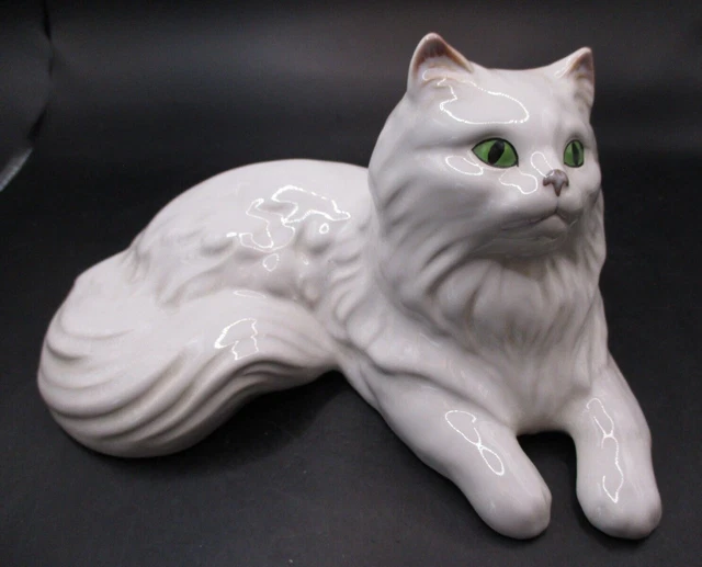 SYLVAC CERAMICS STAFFORDSHIRE England Persian Cat Figurine $24.00 ...