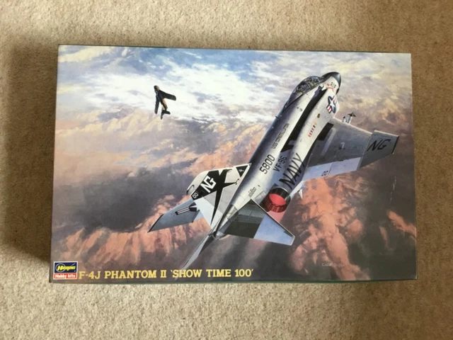HASEGAWA 1/48 F-4J Phantom II ""Showtime 100" Boxen, Kit 07206 EUR 31 ...