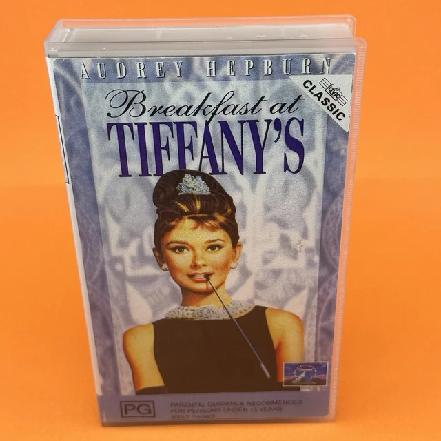 VHS PARAMOUNT BREAKFAST At Tiffany’s [PG] Audrey Hepburn CIC Classic ...