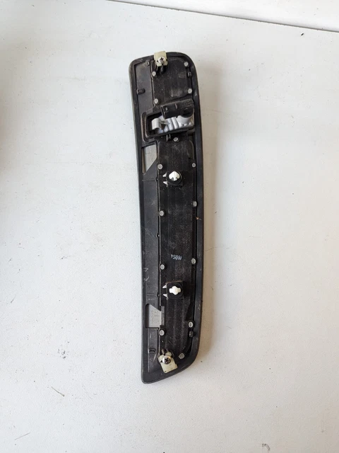 USED HOLDEN COMMODORE Calais VF Guard Indicator Flute Black Left ...