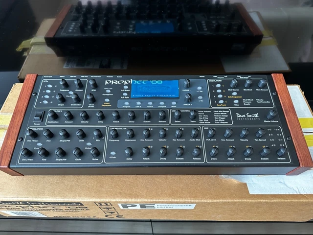 DAVE SMITH INSTRUMENTS DSI Prophet 08 desktop analog synthesiser £800. ...