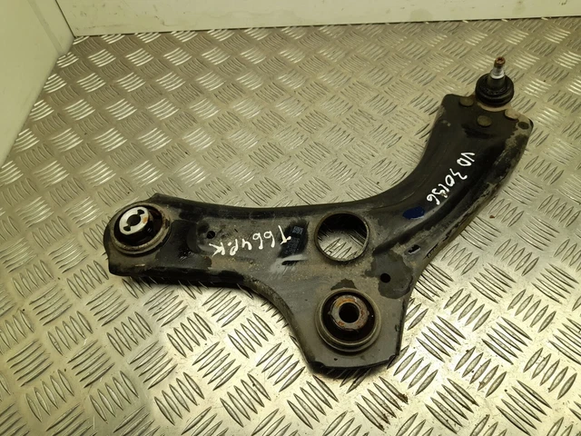 TRIANGLE DE SUSPENSION inférieur avant Nissan JUKE 2021 côté gauche ...