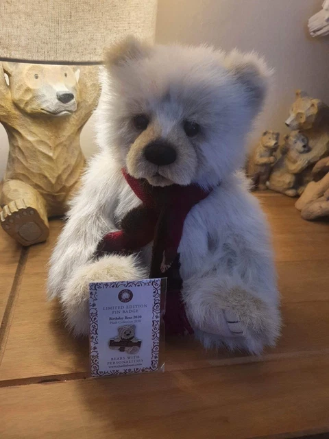 CHARLIE BEARS 2020 Birthday Bear With Pin Badge EUR 83,23 - PicClick DE