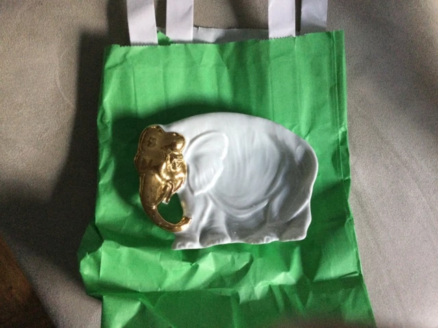 ,PORZELLAN PATE DE limoges, Old Style, Erbst, Form eines Elefanten ...