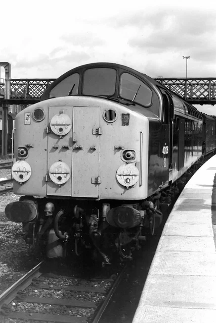 BRITISH RAIL CLASS 40 40 081 Doncaster 06/05/82 Rail Photo D EUR 3,76 ...