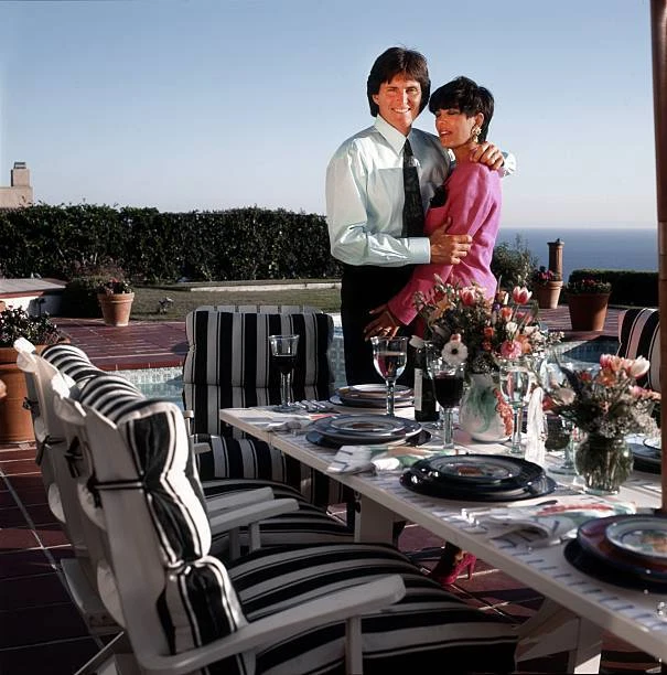 KRIS JENNER AND Bruce Jenner pose in 1991 in LA Old Photo $9.00 ...