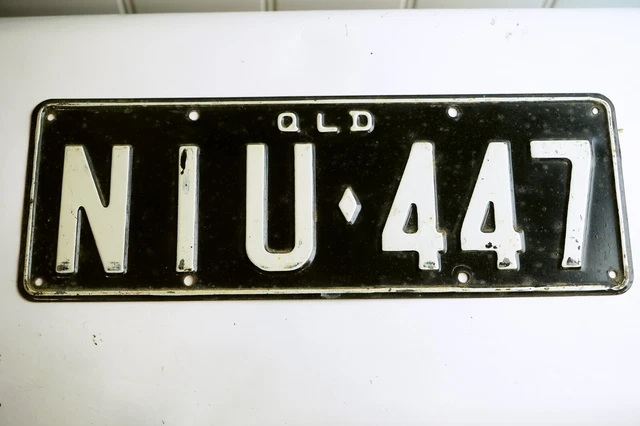 QLD BLACK & White #NIU-447 ~ Vintage Collectable NUMBER PLATE License ...