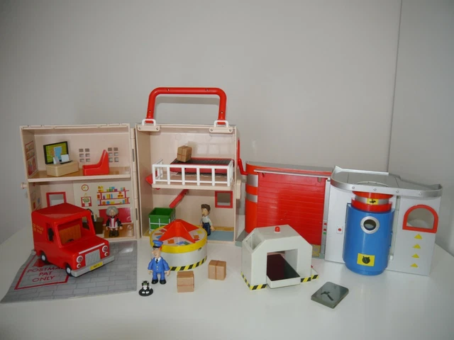 POSTMAN PAT BUNDLE RARE Deluxe Pencaster Sorting/Post Office Van ...