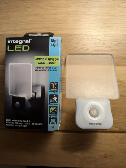 MOTION SENSOR NIGHT Light - 2 Pack - Plug In £5.00 - PicClick UK