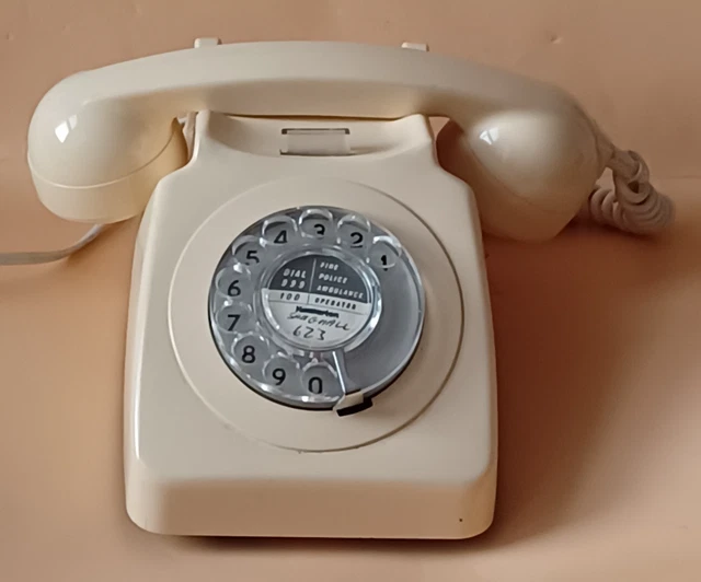 VINTAGE BT cream rotary dial telephone not tested but rotary works well ...