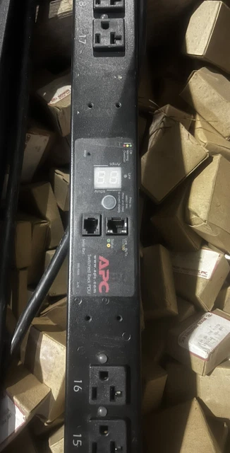 APC AP7930 SWITCHED Rack PDU Power Distribution Unit 24 Outlet 120v 16 ...