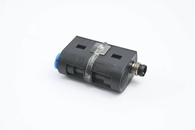 FESTO DRUCKSENSOR SDE5-D10-O-Q4E-P-M8 ( 527466 ) EUR 25,00 - PicClick DE