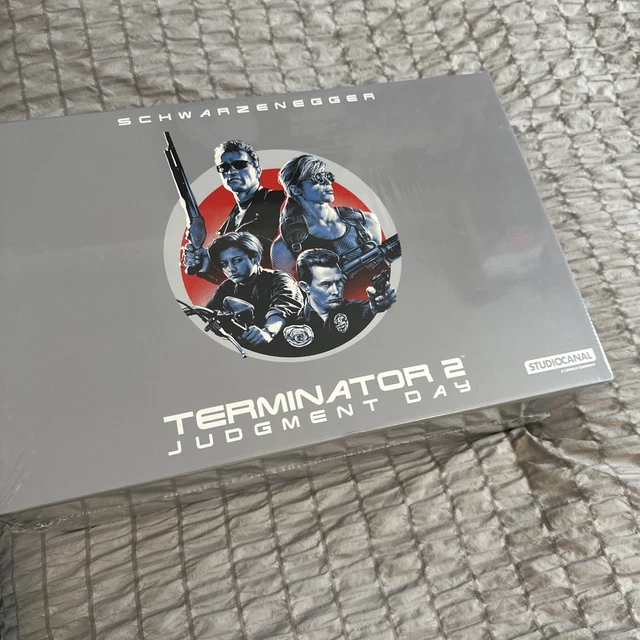 TERMINATOR 2: JUDGEMENT Day 30th Anniversary Limited Edition Endo Skull ...