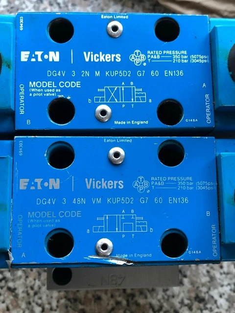 GENUINE JCB 12V Steer Mode Valve P/N 25/221090 (SEE RANGE IN ...