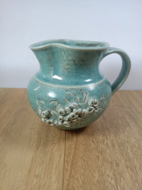VINTAGE AUSTRALIAN POTTERY Signed Warna Ware Saucer Jug. $25.00 ...
