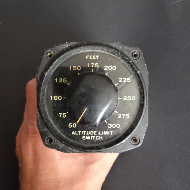 WW2 ALTITUDE LIMIT Switch USAF USN RAF Grumman TBF Avenger SB2C ...