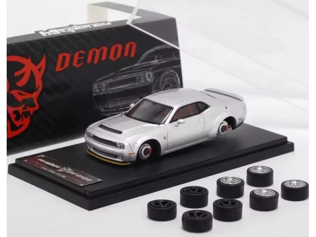 DODGE CHALLENGER SRT Demon - silver - FineWorks 1:64 EUR 37,90 ...