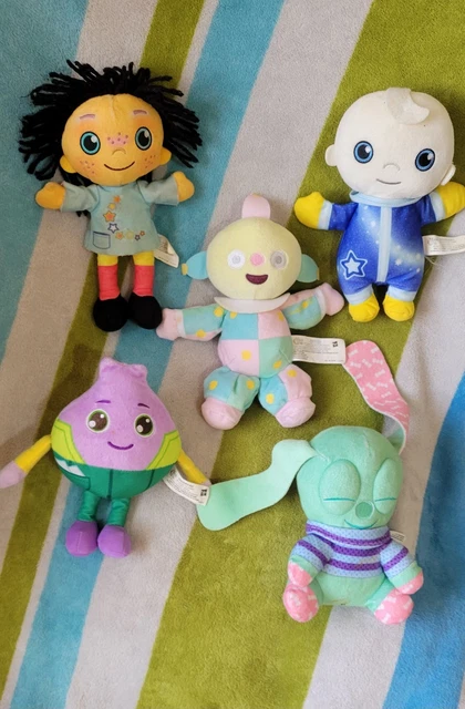 HASBRO MOON AND Me Complete Plush Set 2017 Cbeebies £1.75 - PicClick UK
