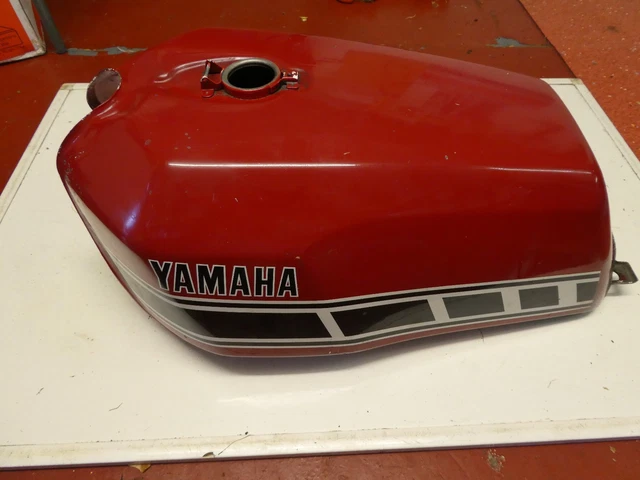 YAMAHA RD250 RD400 Coffin Petrol Tank 1976-1979 £60.00 - PicClick UK