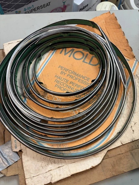 VINTAGE AUTO BODY Side Molding Trim. Not Sure If Adhesive Is Still Good ...