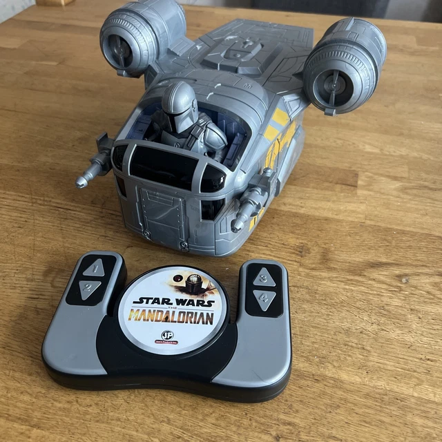DISNEY STAR WARS Mandalorian Razor Crest 2.4GHz RC Ship Radio Control ...