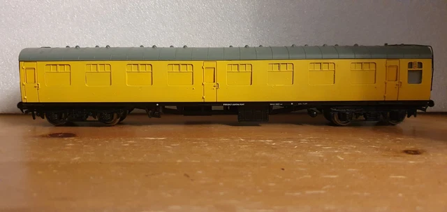BACHMANN MK1 YELLOW Departmental Network Rail Crane Test coach Suit ...