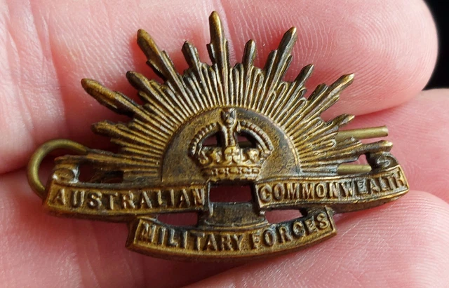 WW1 AUSTRALIAN ARMY Division Commonwealth Military Forces Cap Badge ...