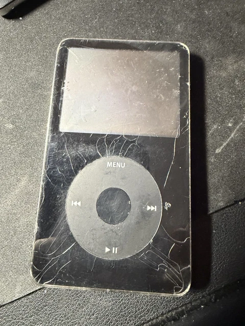 APPLE IPOD CLASSIC 5th Gen BLACK 30GB BROKEN/DEAD SEE DESCRIPTION $27. ...