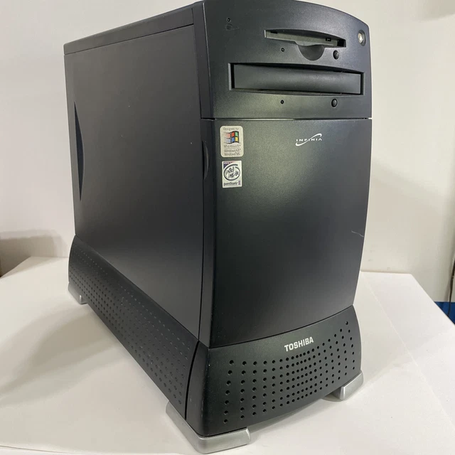 VINTAGE COMPUTER CASE Toshiba Infinia Rétro Battle Stations Black ...