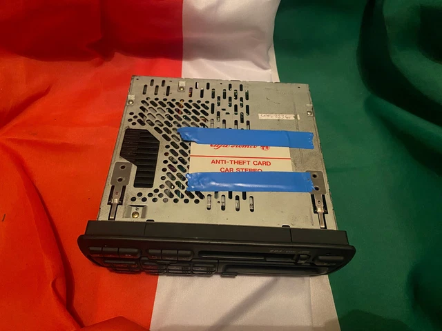 ALFA ROMEO GTV & Spider 916 Ph1 Black Clarion Stereo Radio Cassette ...