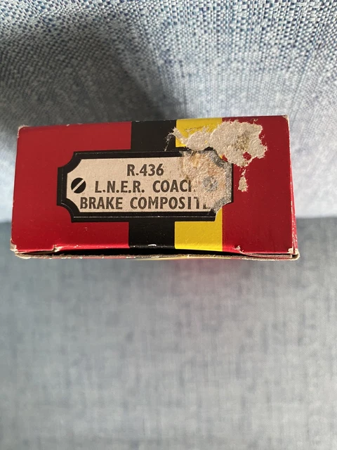 HORNBY 00 GAUGE coaches R436 and R448 £8.00 - PicClick UK