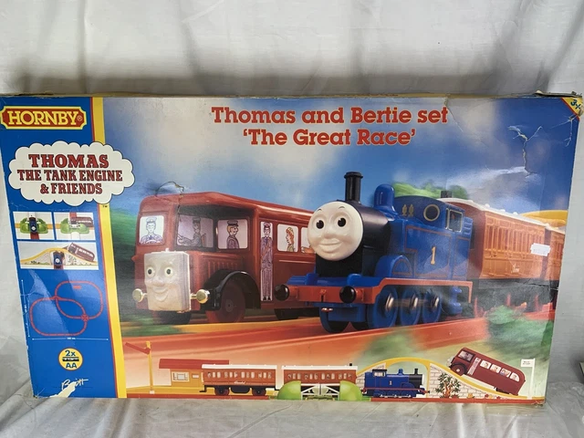 HORNBY THOMAS THE Tank Engine Thomas And Bertie Set The Great Race ...