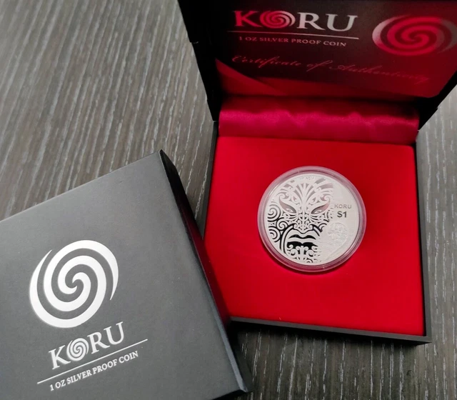 SILVER PROOF COIN - 1$ Maori Art Koru - Year 2013 (New Zealand) EUR 155 ...