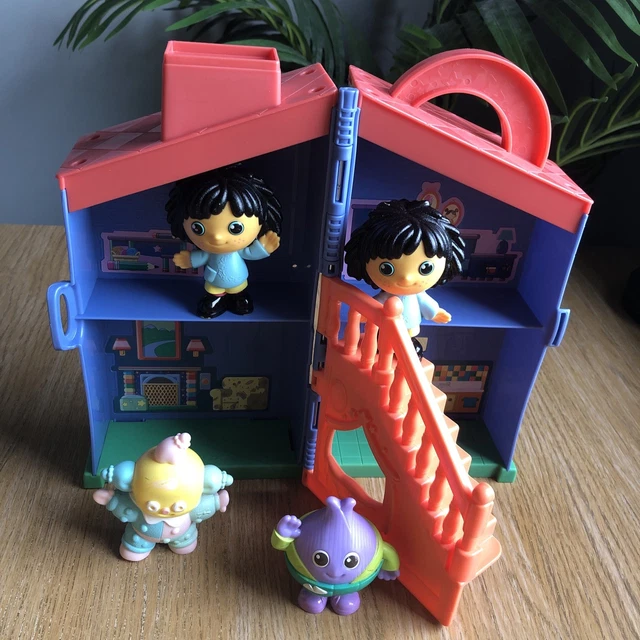 CBEEBIES MOON AND Me House & x4 Figure Bundle GOOD CONDITION £23.95 ...