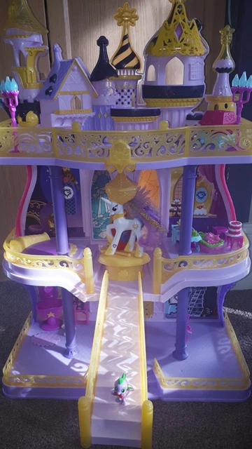 MY LITTLE PONY Canterlot Castle & Rarity Boutique £20.00 - PicClick UK