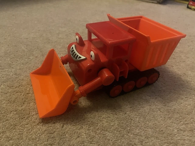 BOB THE BUILDER Muck the Bulldozer Push Along Toy Vehicle £0.99 ...