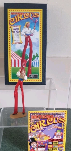 BRITAINS 8670 CIRCUS Juggling Stilt Walker Figure Mint Boxed Britains ...