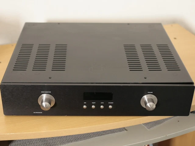 PRIMARE P30 SURROUND Processor Pre Amplifier Hi End Vintage 2000 For ...