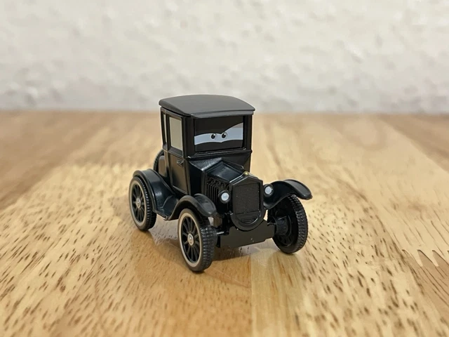DISNEY PIXAR CARS Lizzie 1:55 Diecast Model - Tin Lizzie Character Toy ...