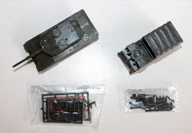 ROCO MINITANKS HO N°329 Leopard 2 Char Combat + N°515 M548 Transporteur ...