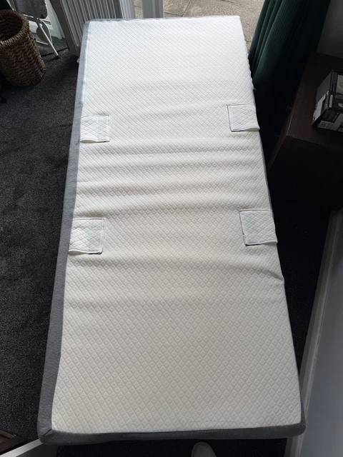 PORTABLE FOLD UP Rollaway Single Guest Bed with Memory Foam Mattress ...